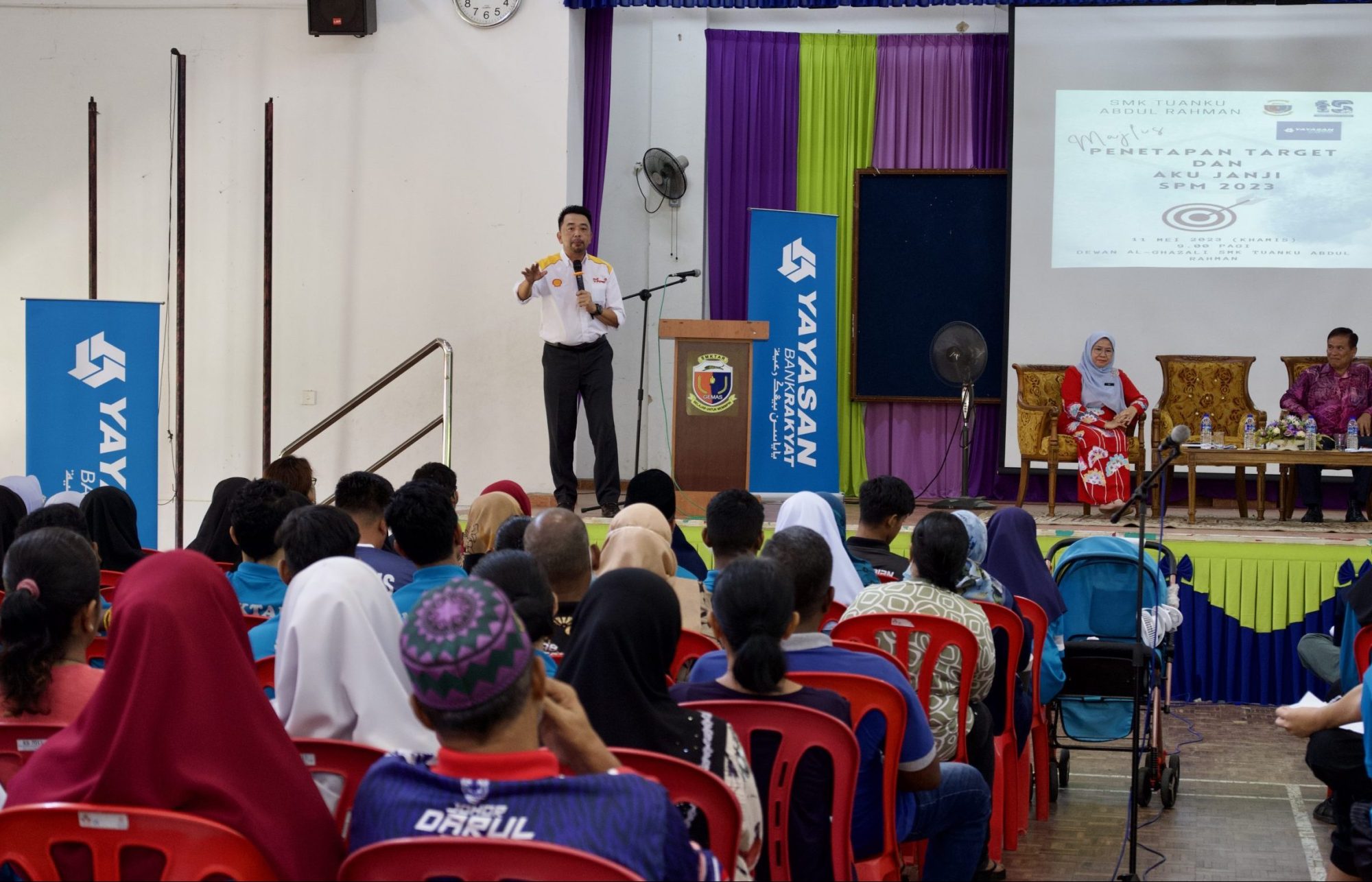 Pembangunan Pendidikan - Yayasan Bank Rakyat